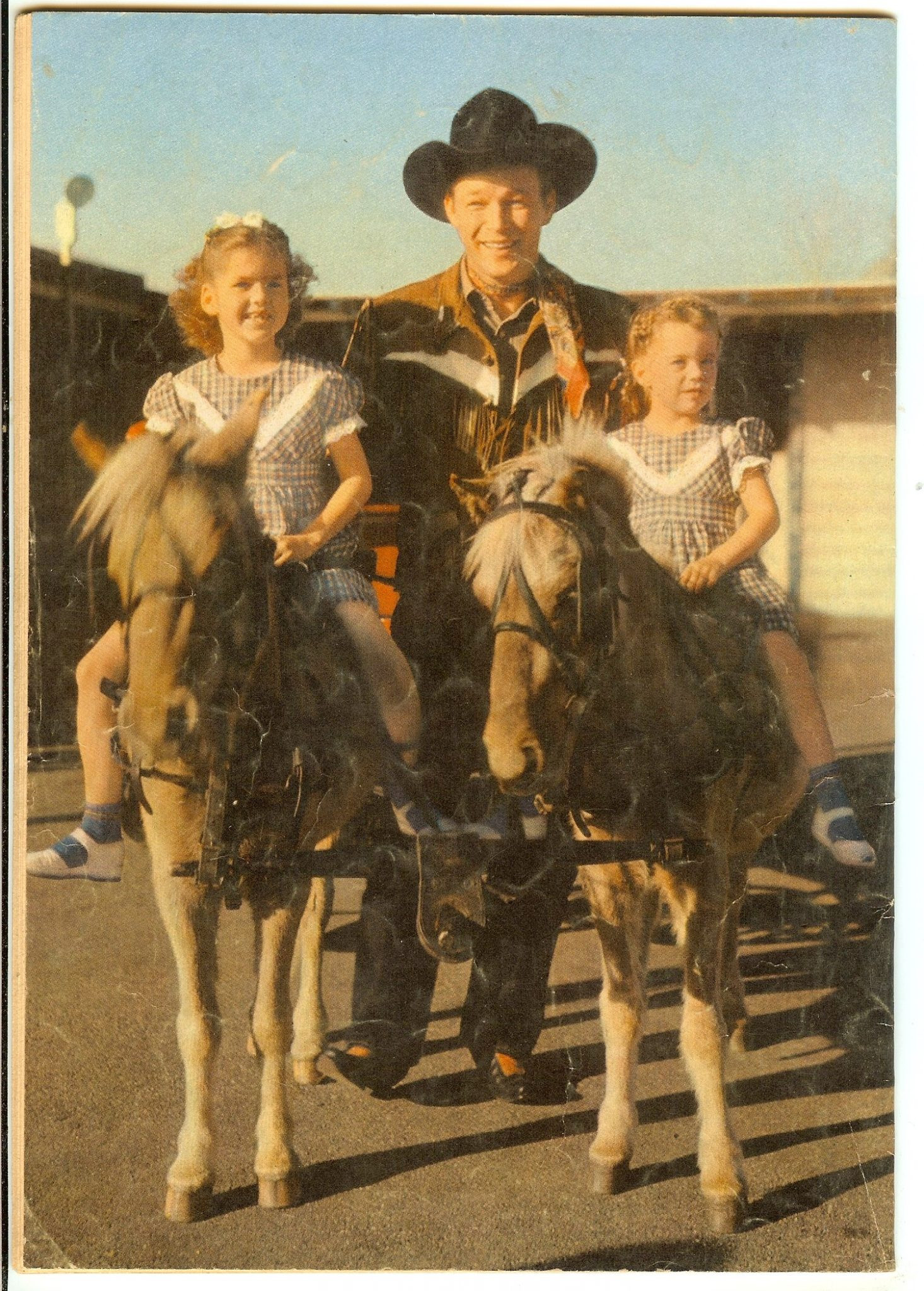 ROY ROGERS COMICS #8 3.0 | Reece's Rare Comics